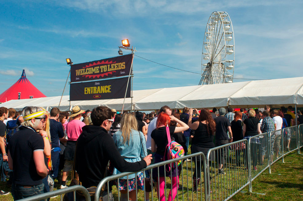 The Big Picture - Super Massive Photos From Leeds Festival 2010