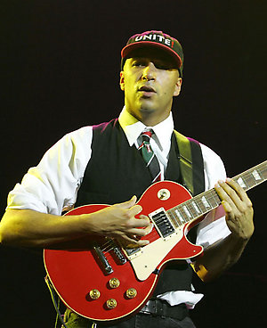 Plug pulled on Bruce Springsteen and Paul McCartney at Hard Rock Calling