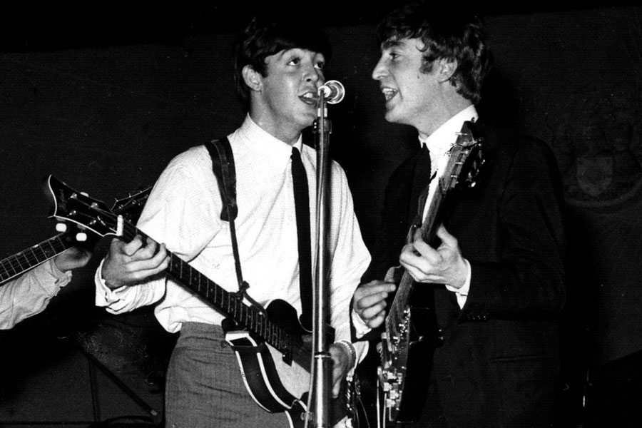 Masterful Mash-Up - The Beatles Vs Led Zeppelin | NME