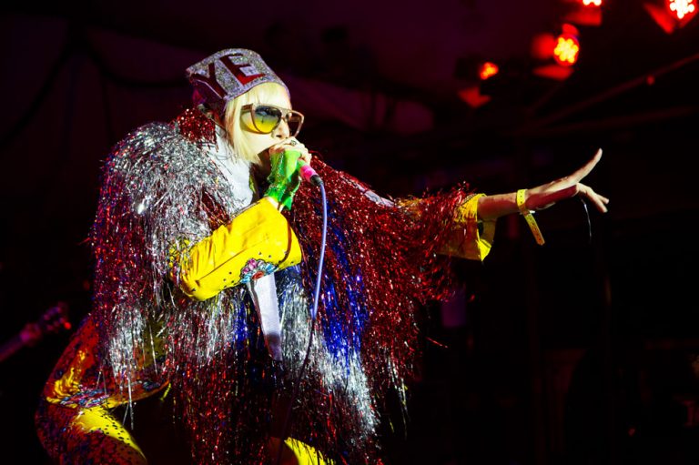 Yeah Yeah Yeahs stream new album 'Mosquito' ahead of release – listen - NME