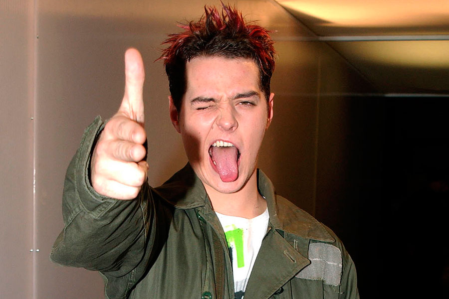 Busted's Matt Willis joins cast of revived '90s sitcom 'Birds Of A Feather'