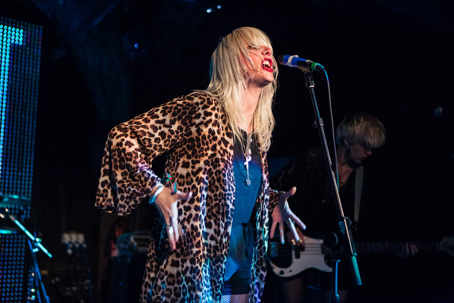 Waxahatchee and White Lung frontwomen team up for acoustic 'Coast To ...