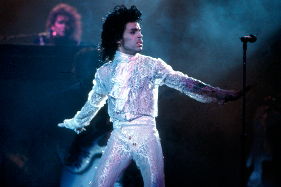 Steve Albini calls Prince a 'purple dwarf in assless chaps' whose music ...