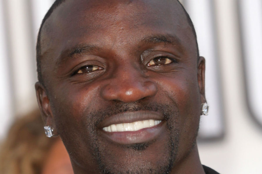 Akon to release five albums in 2015 - NME