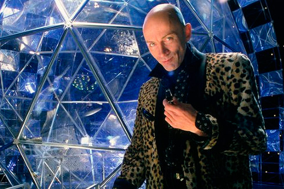'The Crystal Maze': Original host Richard O'Brien will appear in ...
