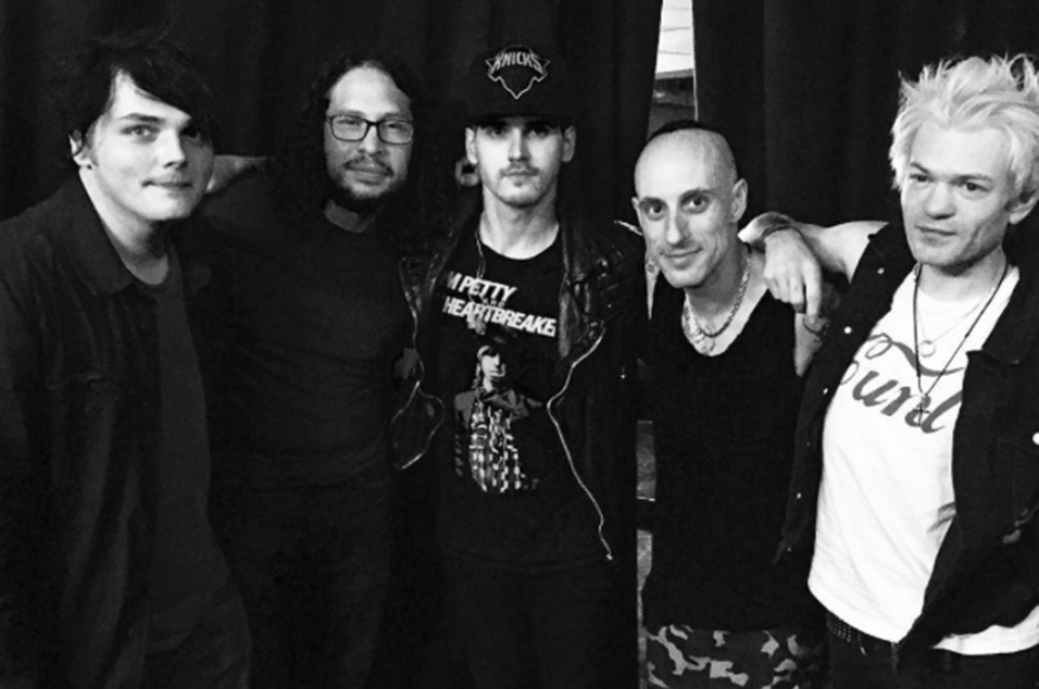 My Chemical Romance members reunite at Sum 41 gig - NME