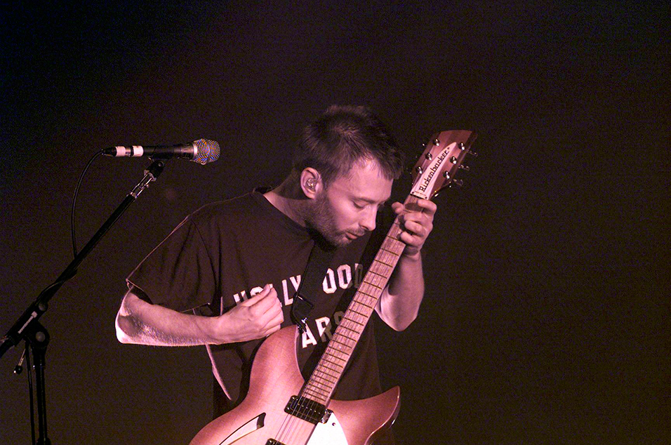 Radiohead's 'Kid A' Turns 15 – Relive Their Famous 'Big Top' London ...