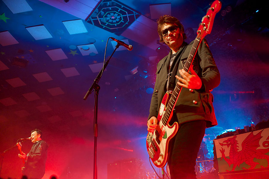 Bands Playing Albums Live In Full Is The Trend That Refuses To Die ...