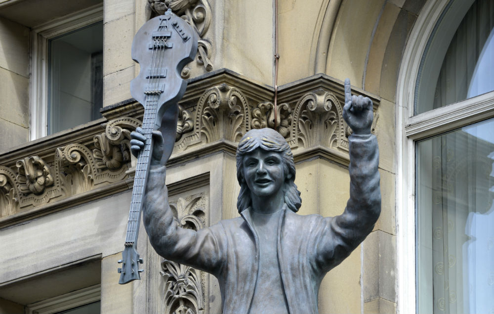 Statues of famous people - the good and the bad. - Page 3 — Digital Spy