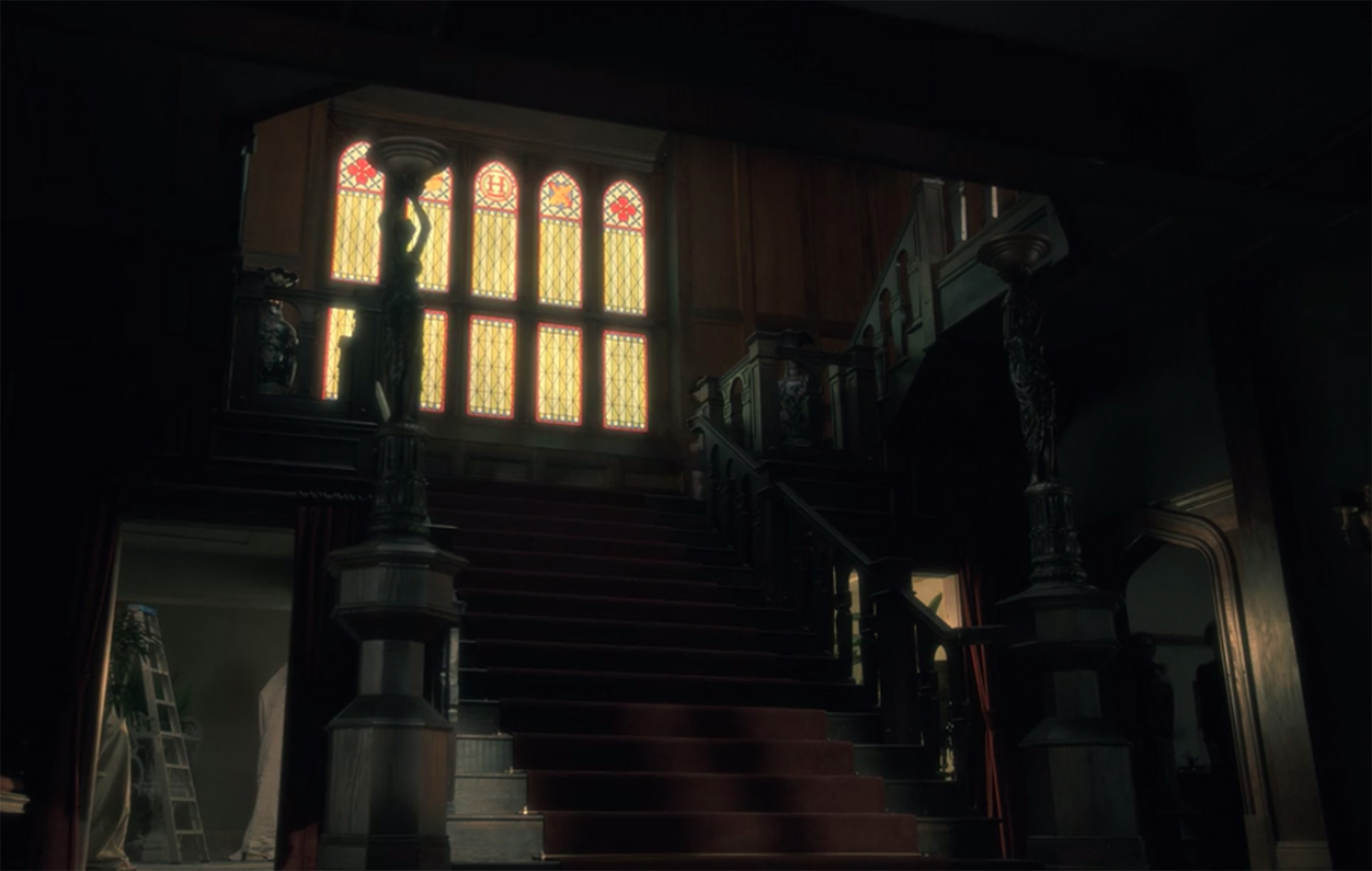 The Haunting of Hill House: 33 secret ghosts hiding in the shadows