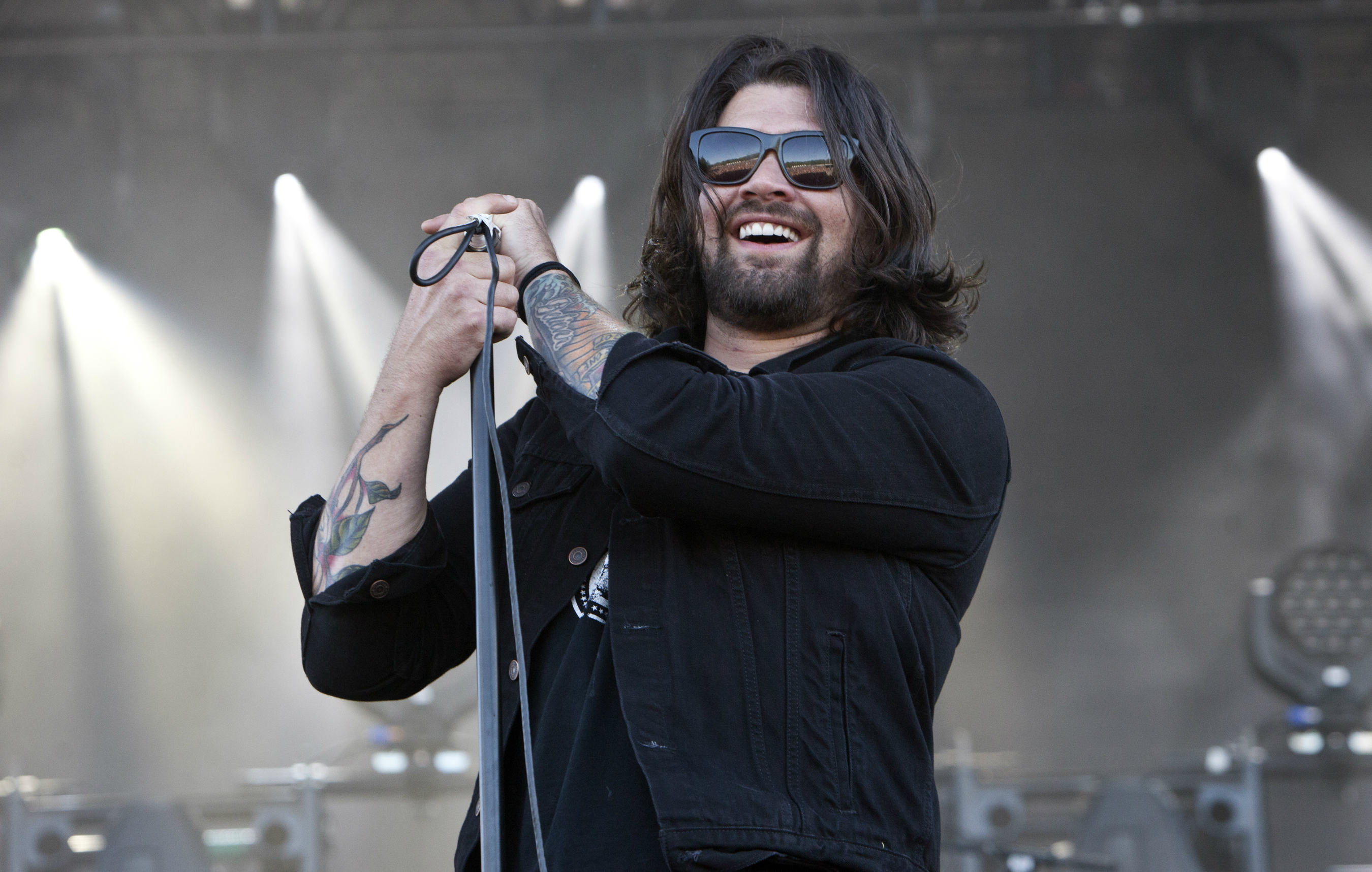Taking Back Sunday share new single and announce 2019 UK tour