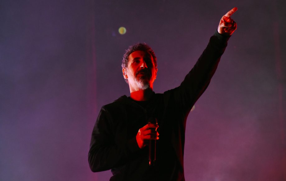 System Of A Down "don't see eye to eye" with frontman Serj Tankian on ...