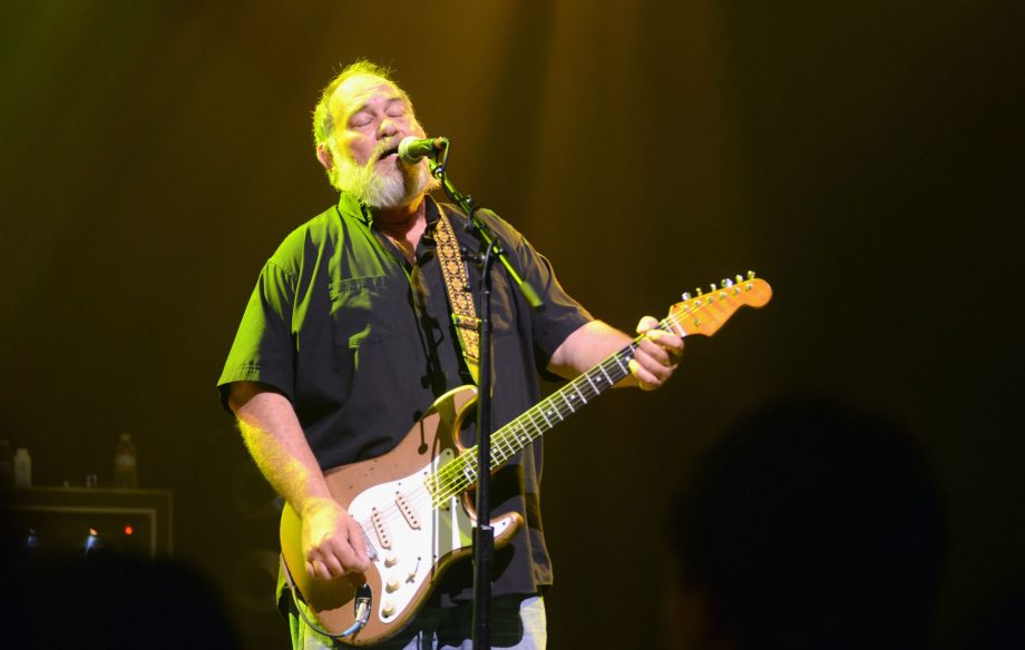 Austin musician Jon Dee Graham vows to perform tonight days after cardiac arrest