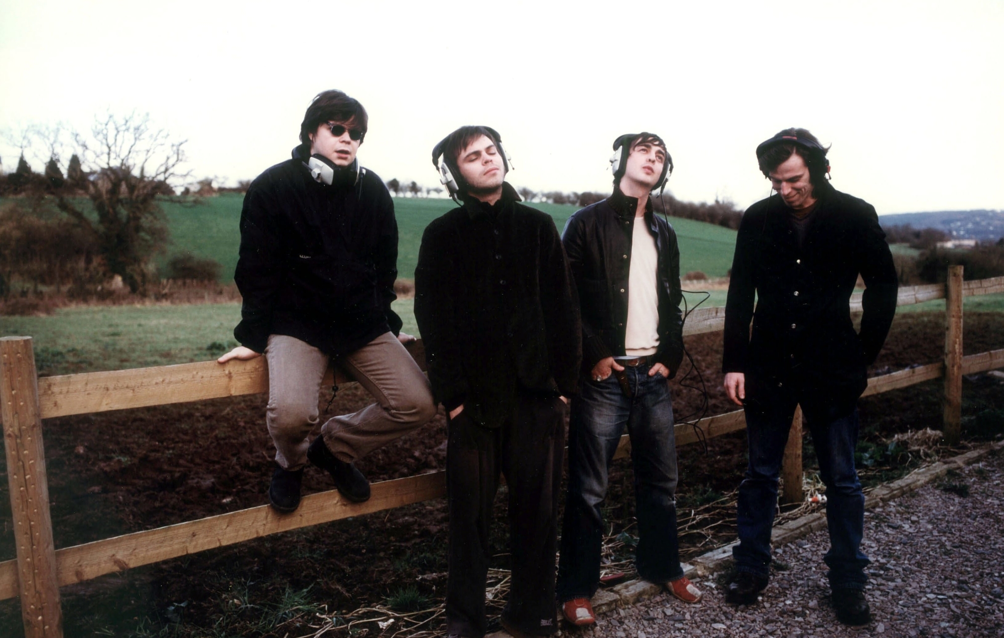 Supergrass reform to play Glastonbury's annual Pilton Party
